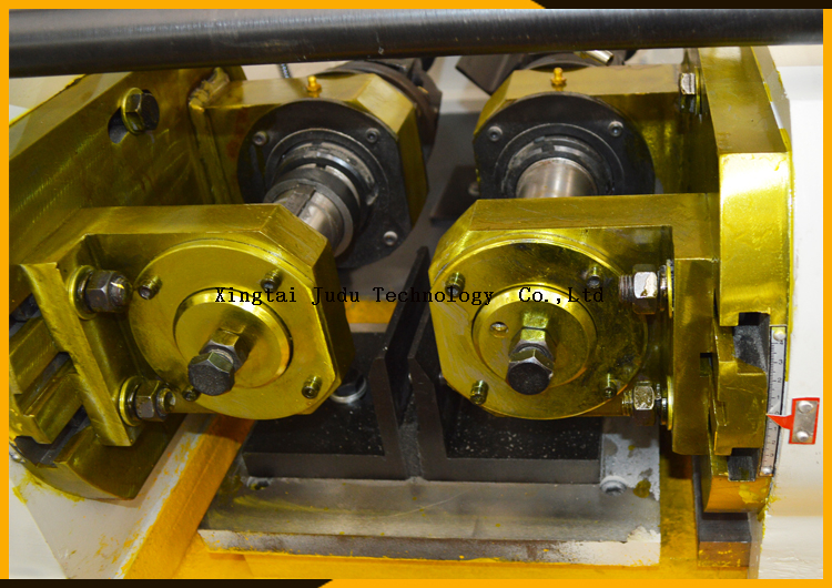 Greatcity big two rollers bars rods ball screw Trapezoidal thread worm ...